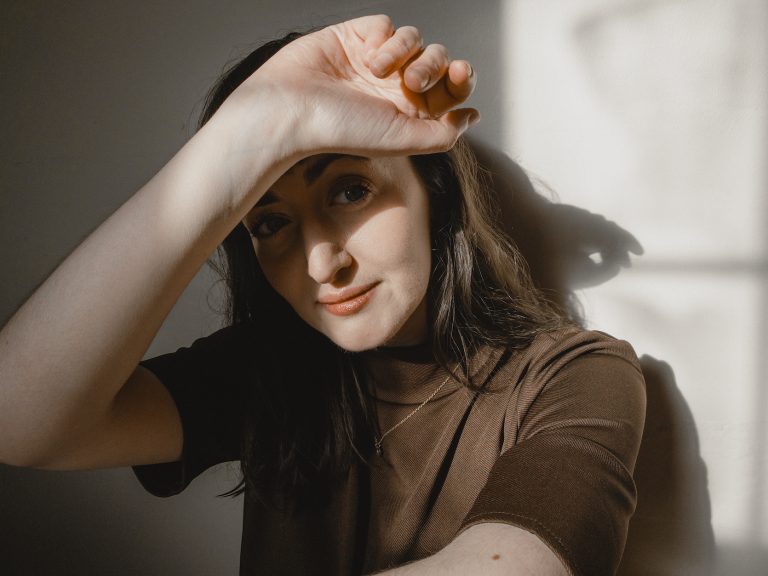 Maria Kelly drops her new single