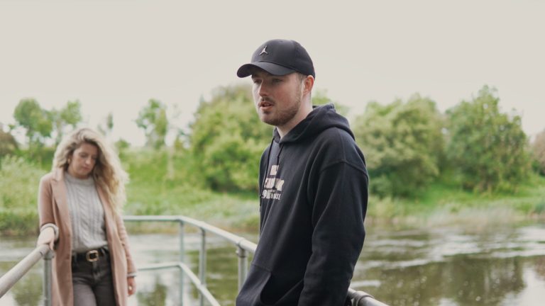 Rowlette doubles up for new single